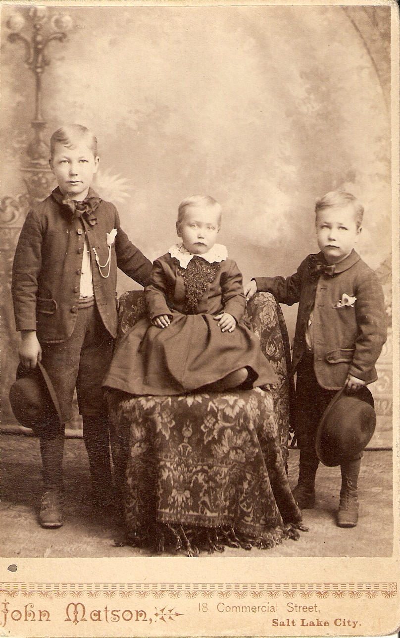 Kent Wm Jones : These three original photos are thought to be 130 years ...