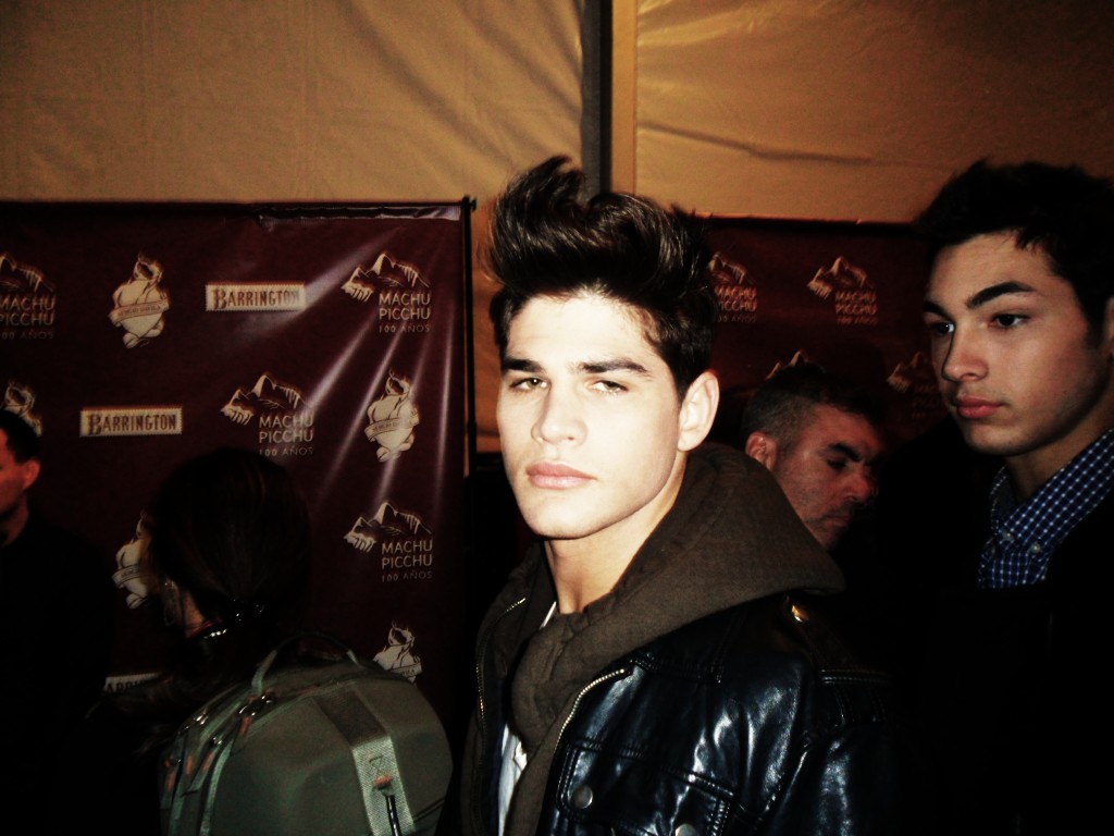 BLONDE.INK Hair Salon: July 2012