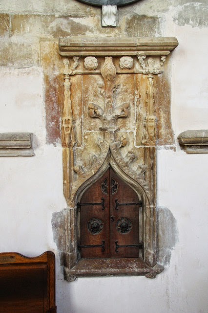 Where Heaven and Earth Meet: Shrines of the Blessed Eucharist : 2