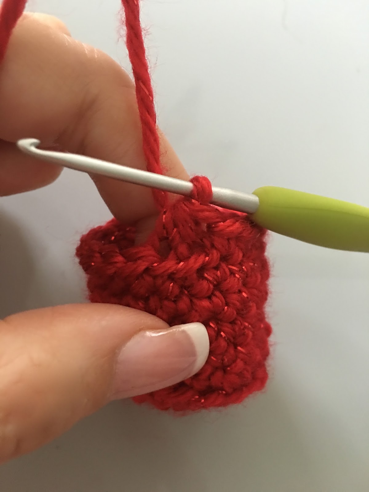 Annoo's Crochet World: Nail Polish Amigurumi Free tutorial