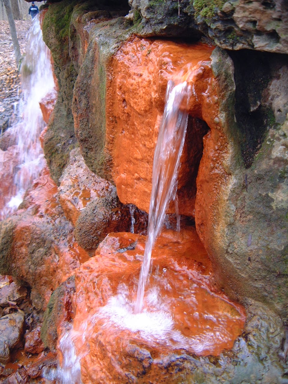 Mound Builders: A Travel Guide to the Ancient Ruins in the Ohio Valley ...