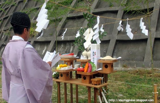 A Global Life: Building Home : The journey from Groundbreaking to ...
