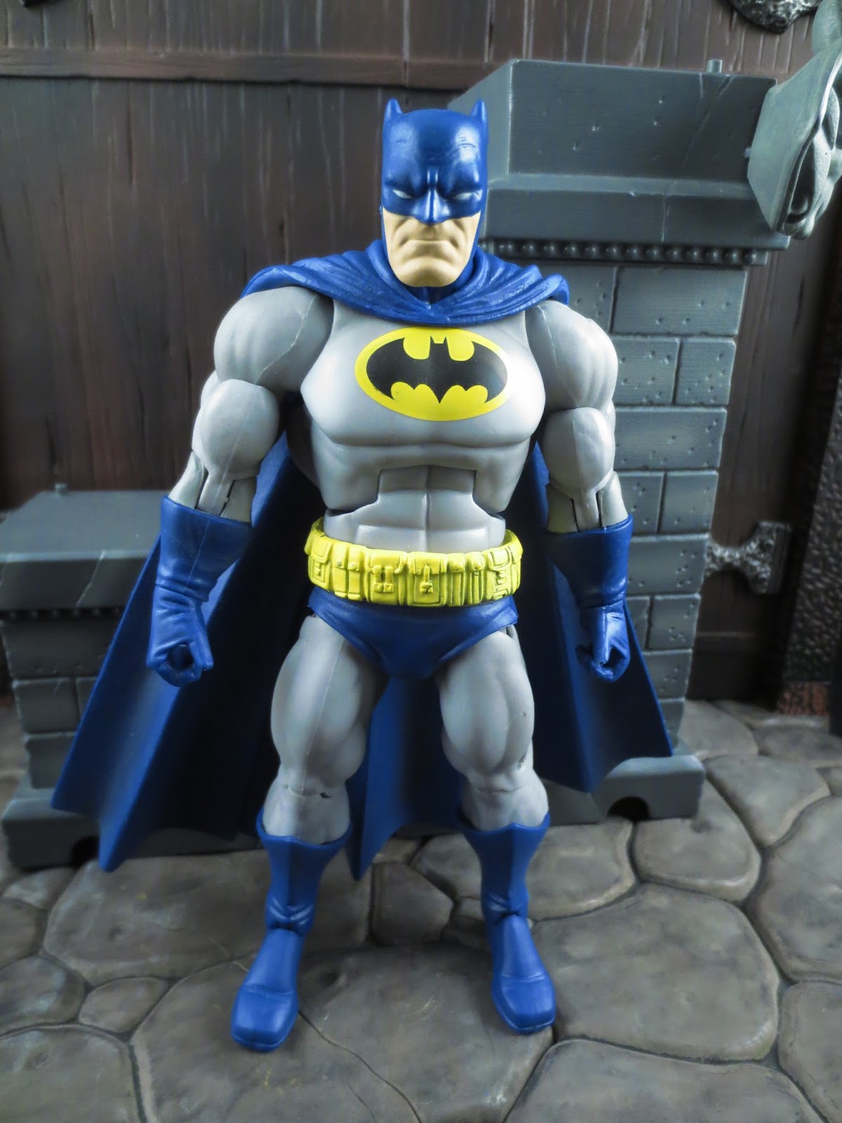 Action Figure Barbecue: Action Figure Review: Batman from DC Comics ...