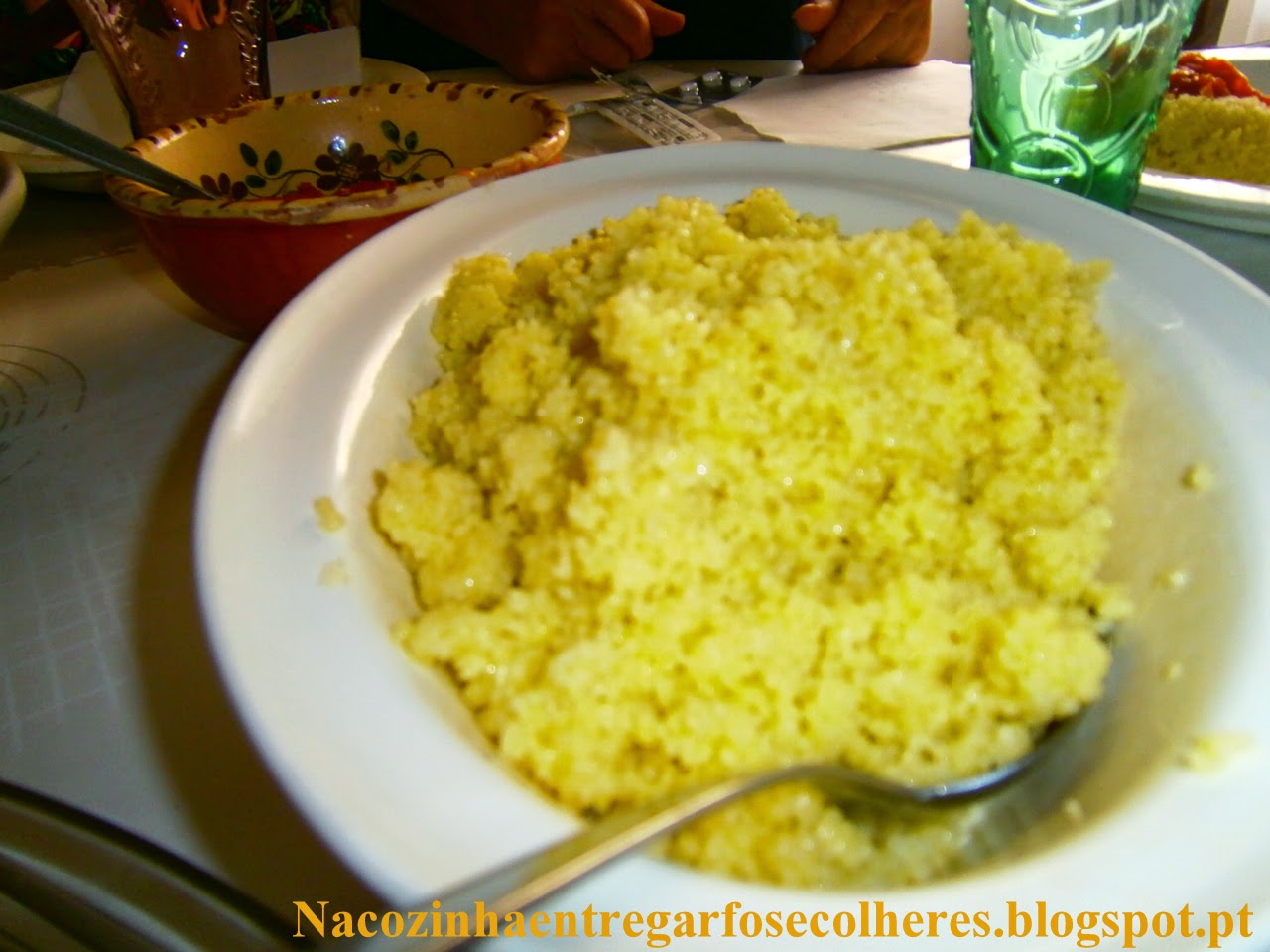 Entre Garfos e Colheres : Couscous com bifinhos de perú e feijão verde ...