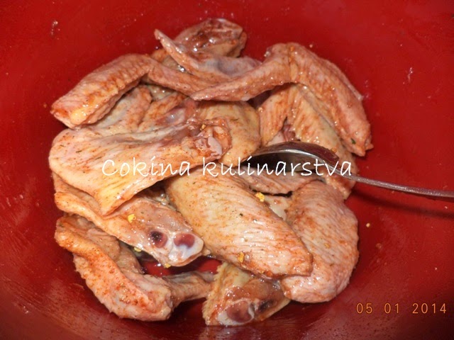 Cokina kulinarstva: PILECA KRILCA IZ RERNE