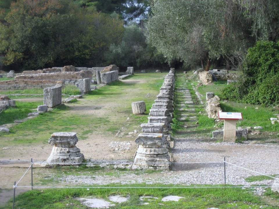 stadion: ΤΟ ΣΤΑΔΙΟ ΣΤΗΝ ΑΡΧΑΙΑ ΟΛΥΜΠΙΑ