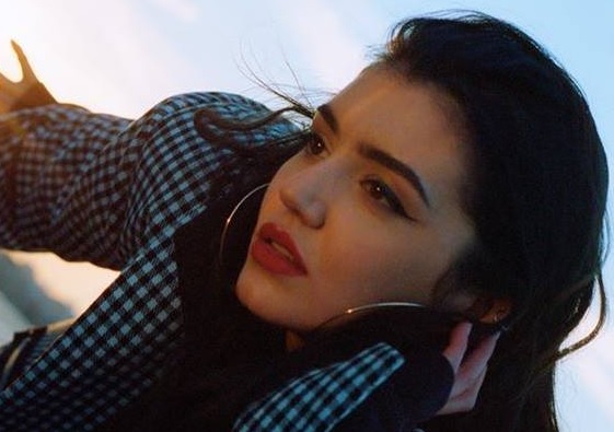 Breaking More Waves: Introducing: Gracey