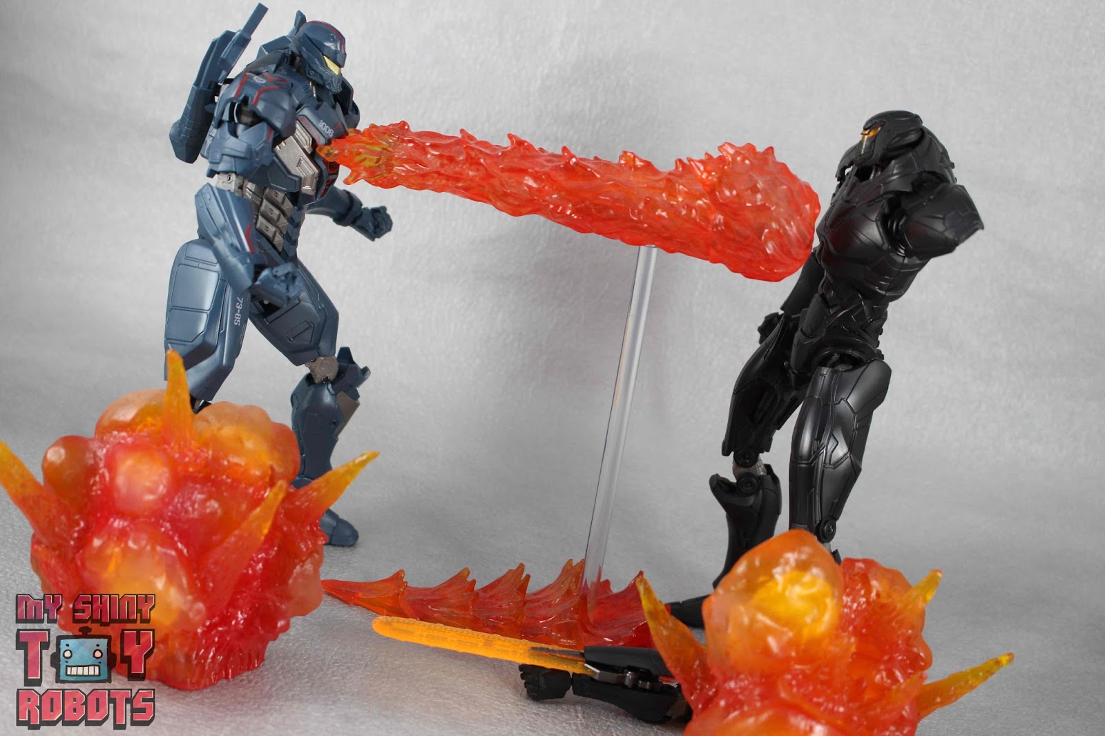 My Shiny Toy Robots: Toybox REVIEW: Robot Damashii Obsidian Fury