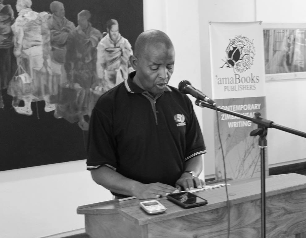 amaBooks: Julius Chingono