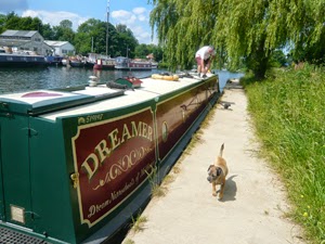 DREAMER NARROWBOAT: Molesey Lock to Laleham