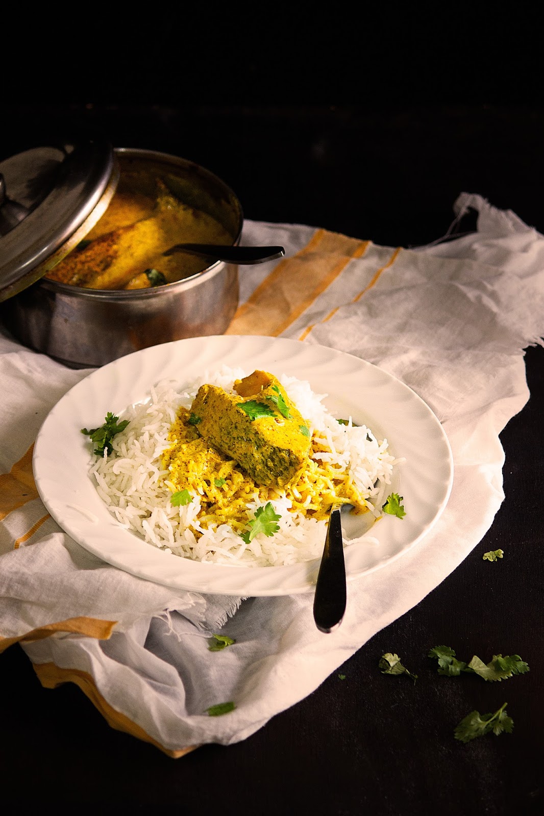 Sorshe Diye Bhapa Maach / Bengali Style Steamed Fish with Mustard Paste