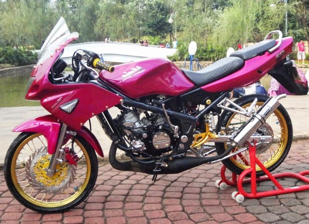Modifikasi Motor Ninja R