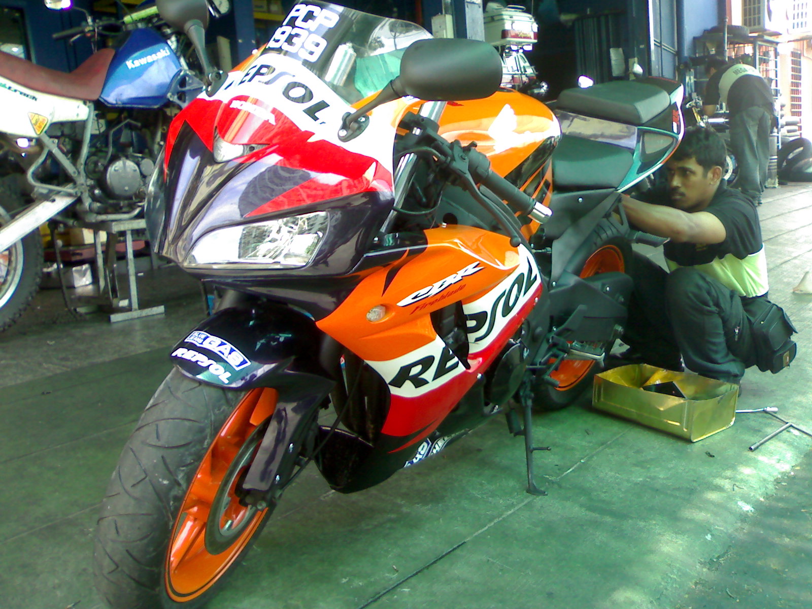 heryz sportbike custom: HONDA CBR 600 F2 (93) >>>HONDA CBR 1000RR
