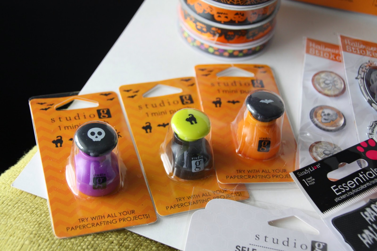 E Creations: The Great Pumpkin Secret Halloween Swap HOP