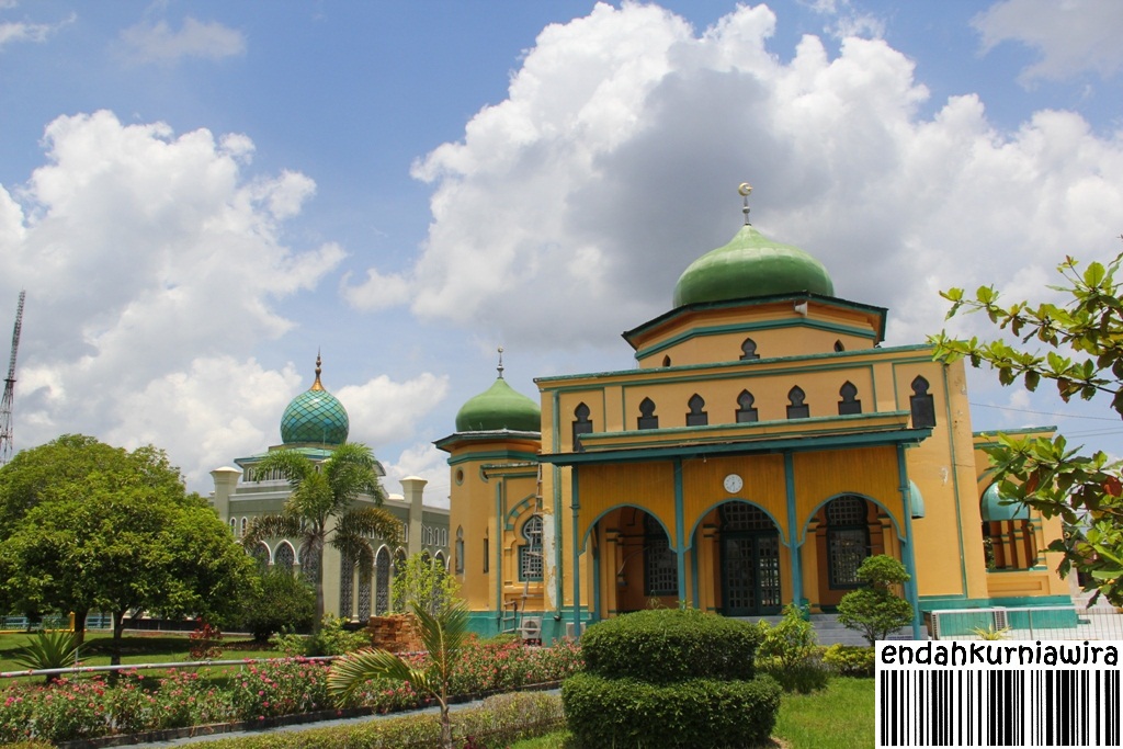 I'm Muslim and a Backpacker Traveler: MENGENAL SEJARAH KESULTANAN SIAK ...