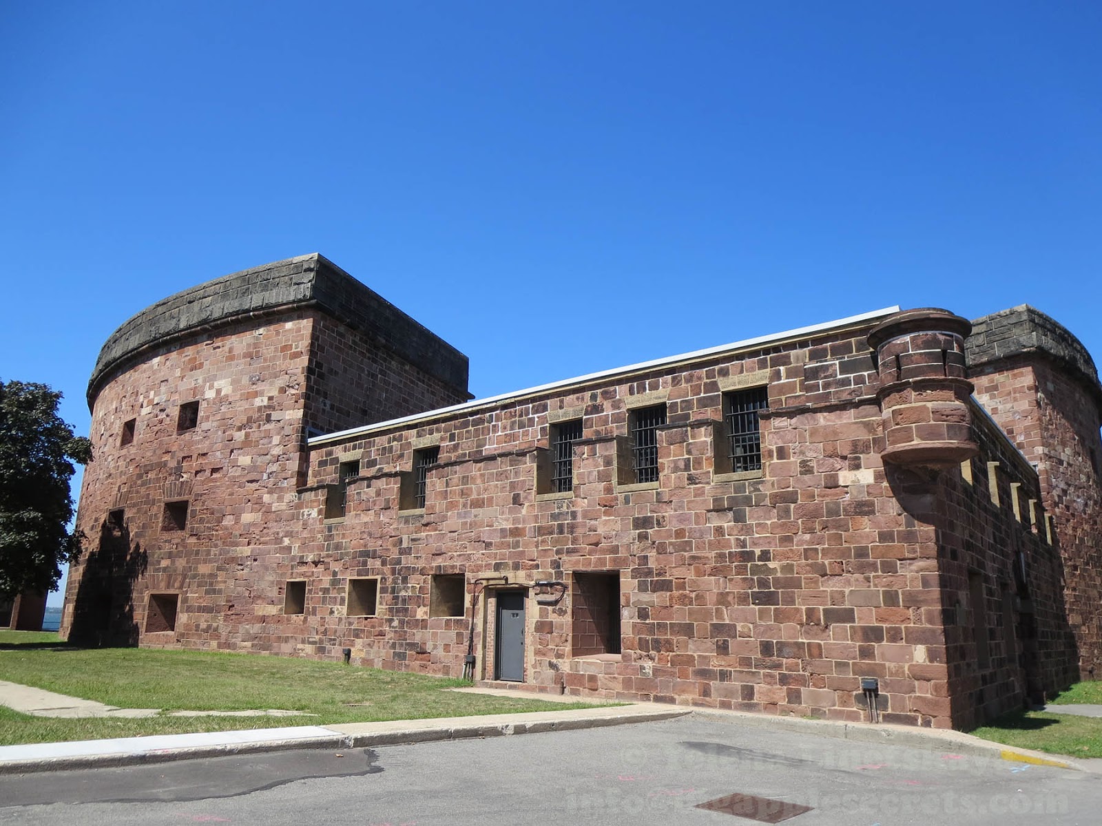 Big Apple Secrets: Castle Williams on Governors Island