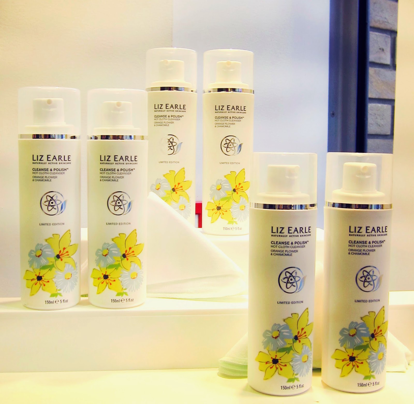 Liz Earle Orange Flower & Chamomile Cleanse & Polish Launch - that's so ...
