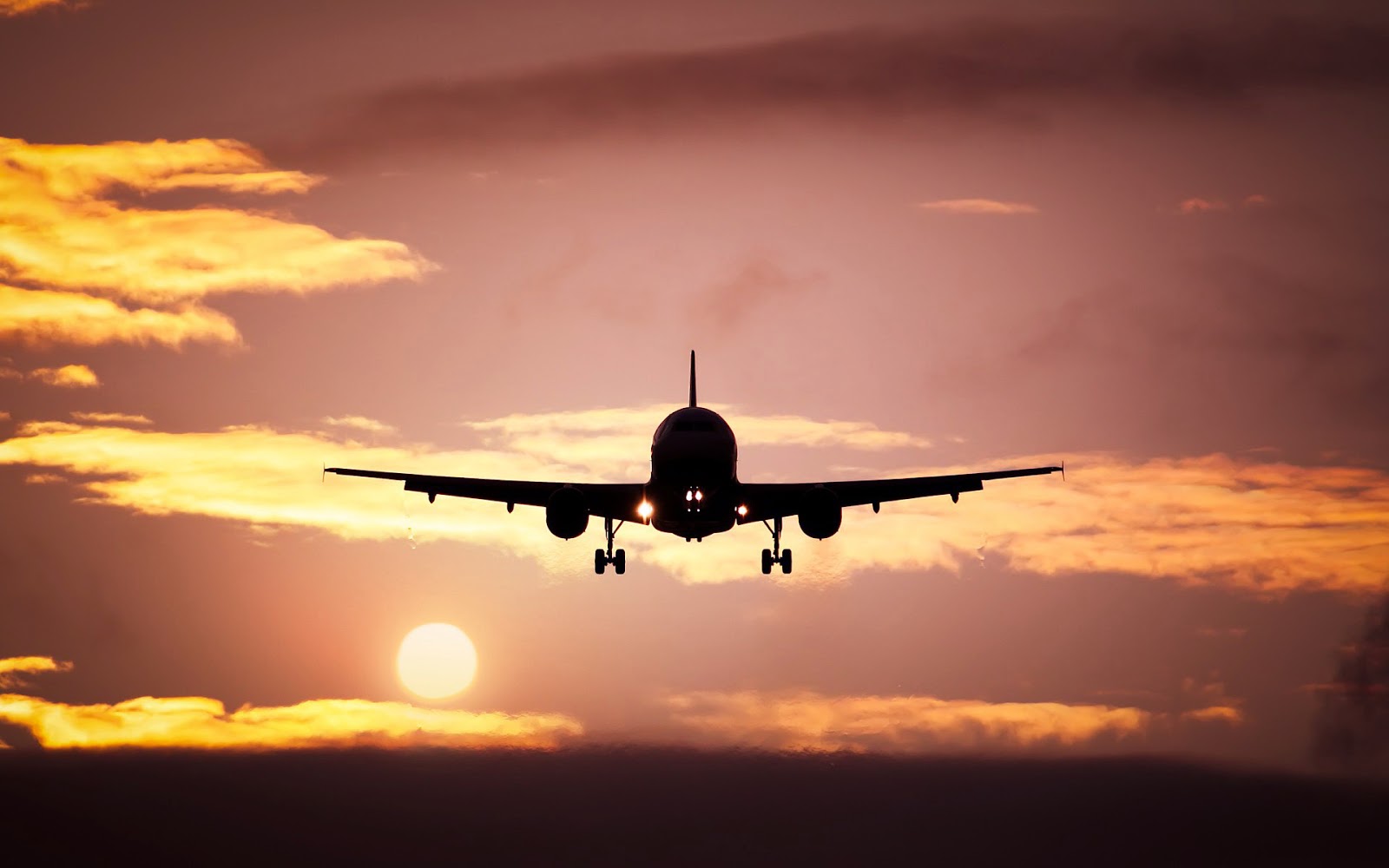 Silhouet vliegtuig aan het landen | All HD Wallpaper 2014