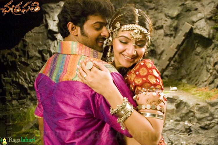 PrabhasMyHero Blog: Chatrapathi Movie Stills