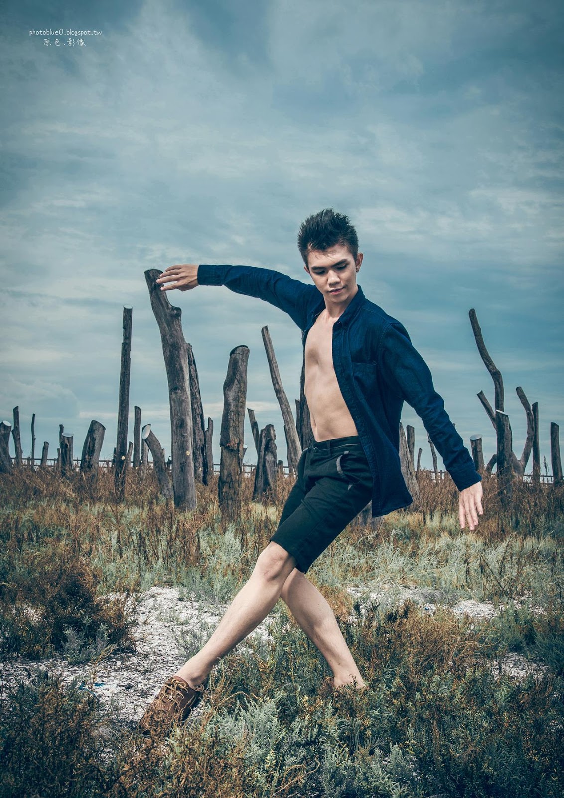 HOT MALE MODELS: Blue Man 42