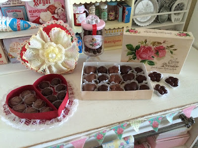 Baking In Miniature: Miniature Chocolate Roses in Vintage Candy Boxes