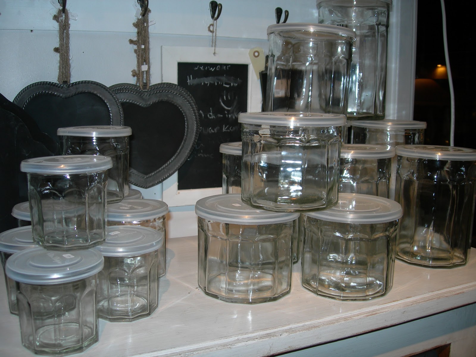 Madame Nyberg: Glasburkar