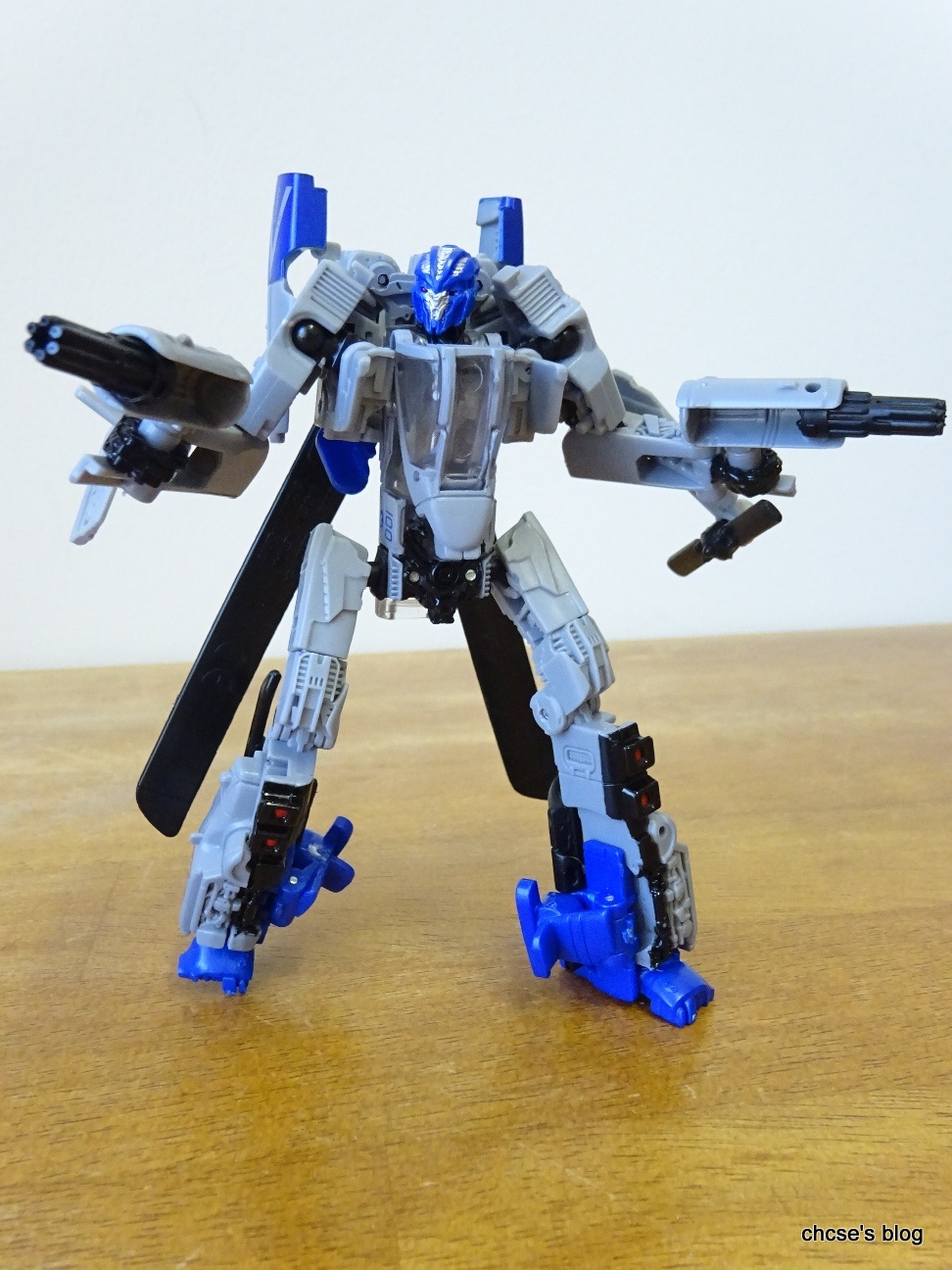 ChCse's blog: Toy Review: Transformers Generations Studio Series ...