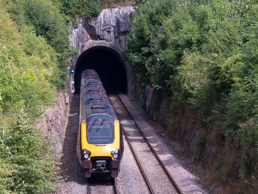 Relay: 2013.08.29 Exploring tunnels