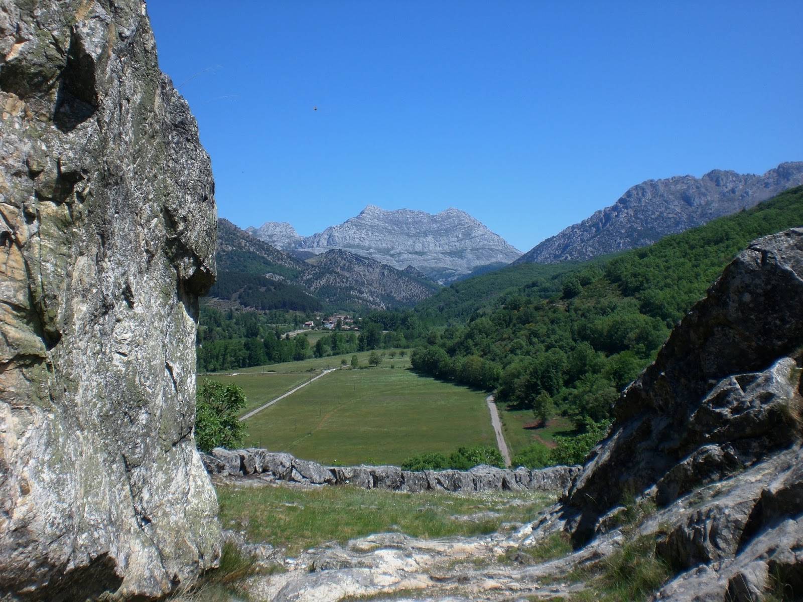 Miscelánea histórica de Cistierna y Montaña Oriental Leonesa.: julio 2015