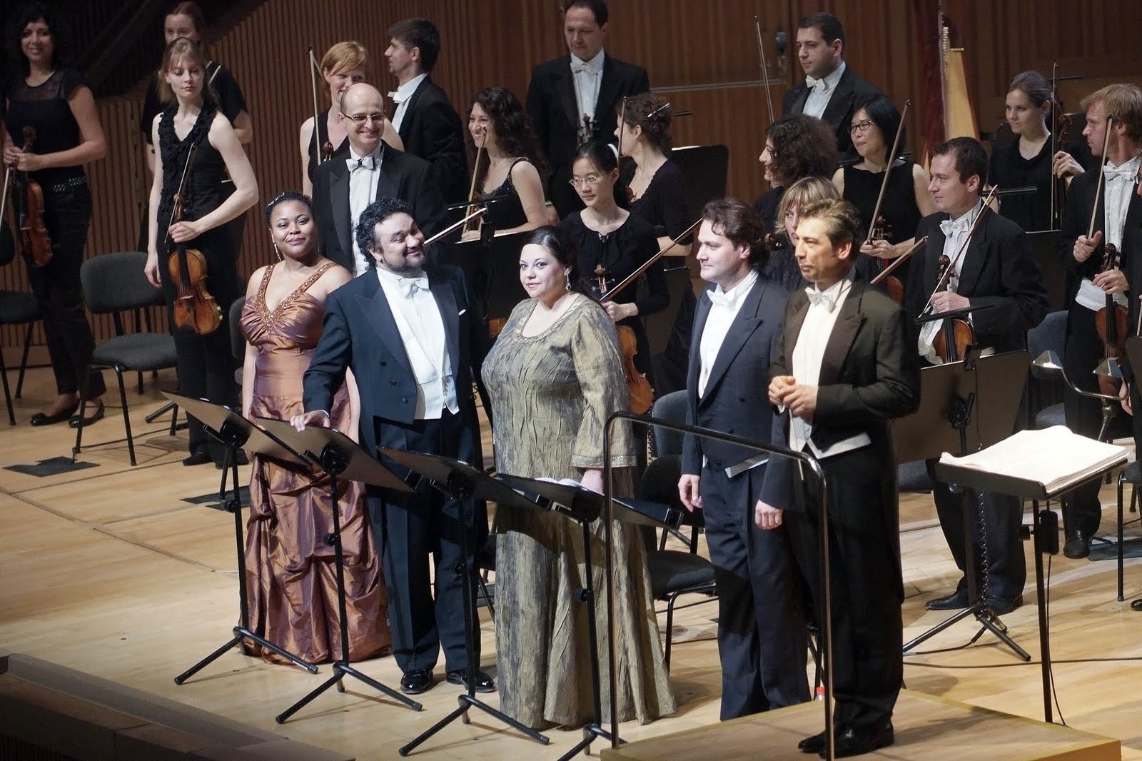 El Blog de Atticus: "MEFISTOFELE" (Arrigo Boito) - Palau de les Arts ...