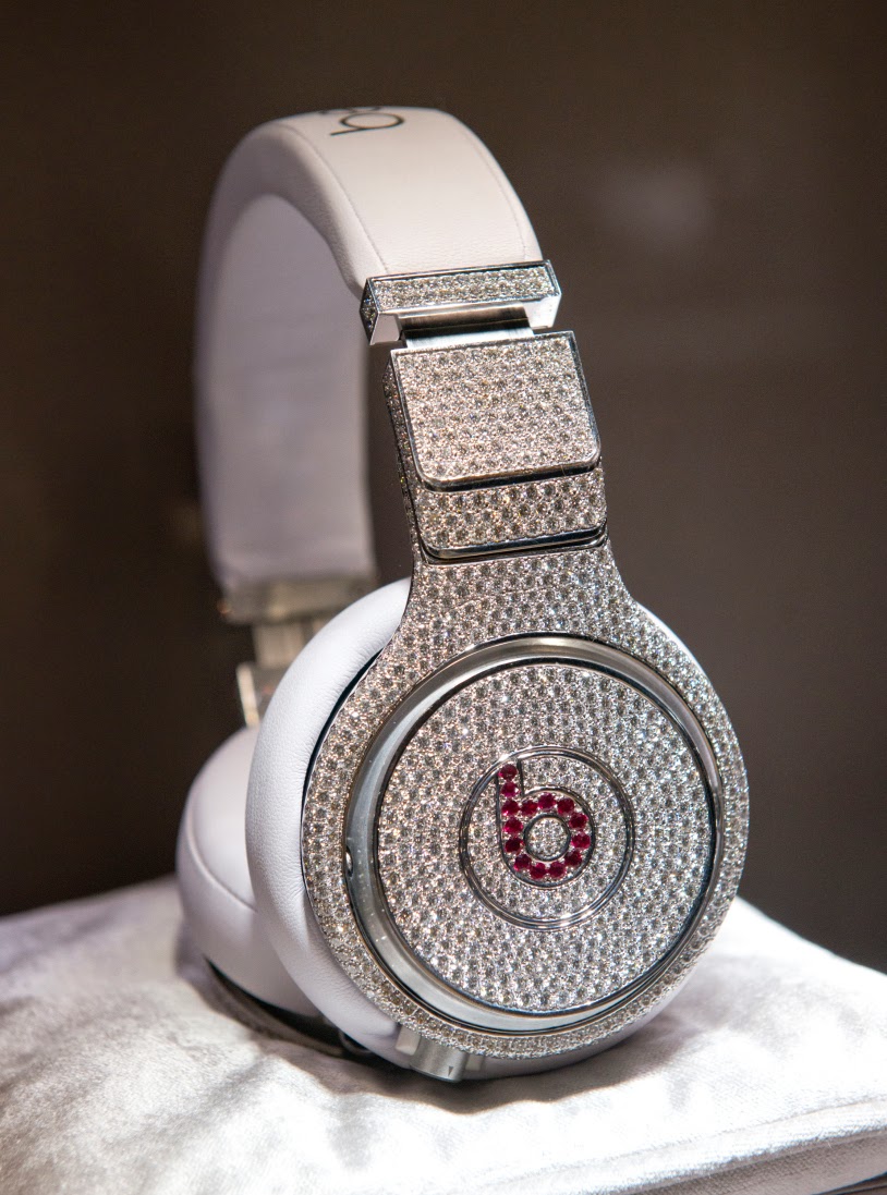 MOST EXPENSIVE HEADPHONE - Headphones, Earphones & Earbuds