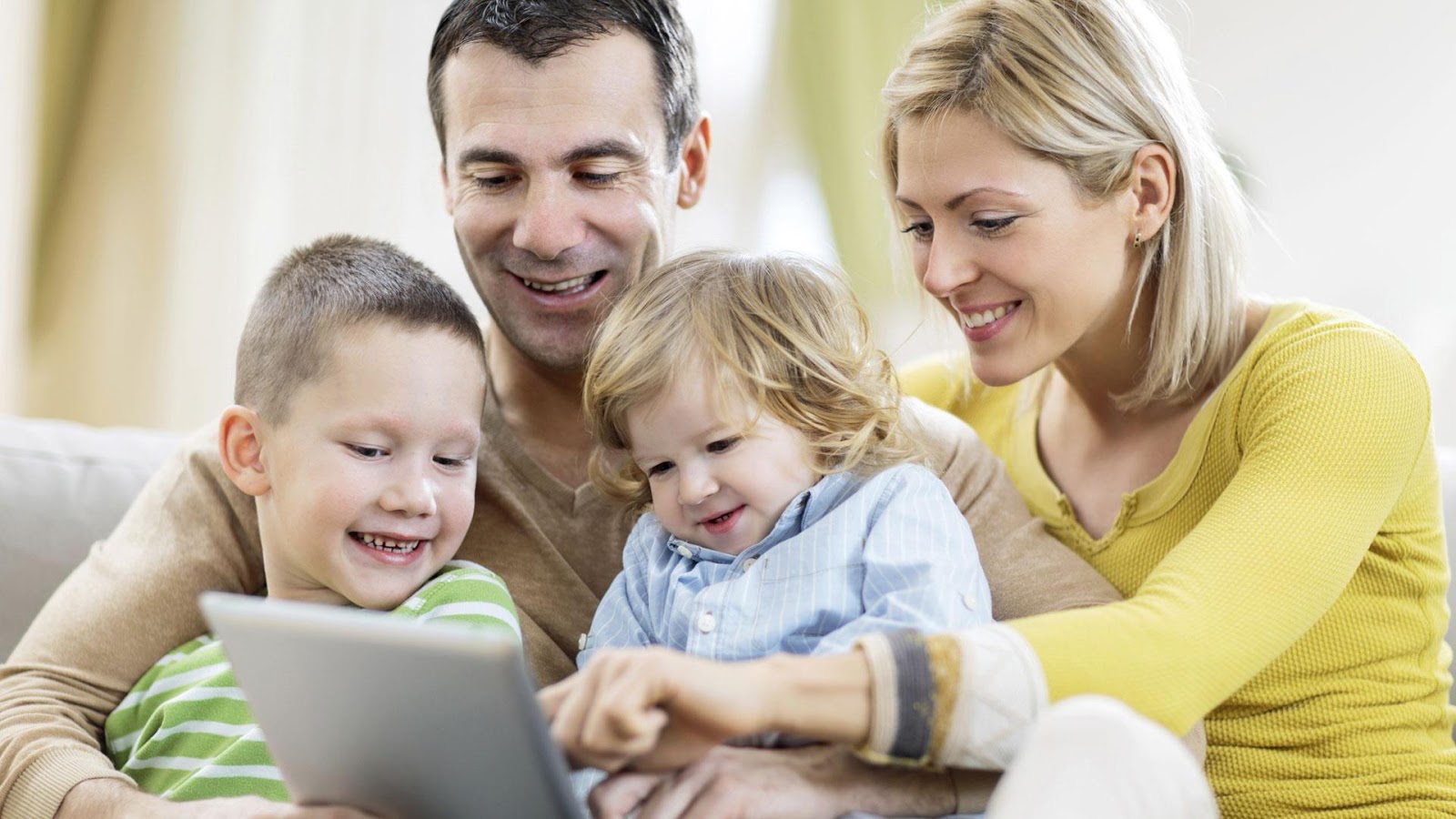 How does innovation and technology impacts your family - Town of Technology