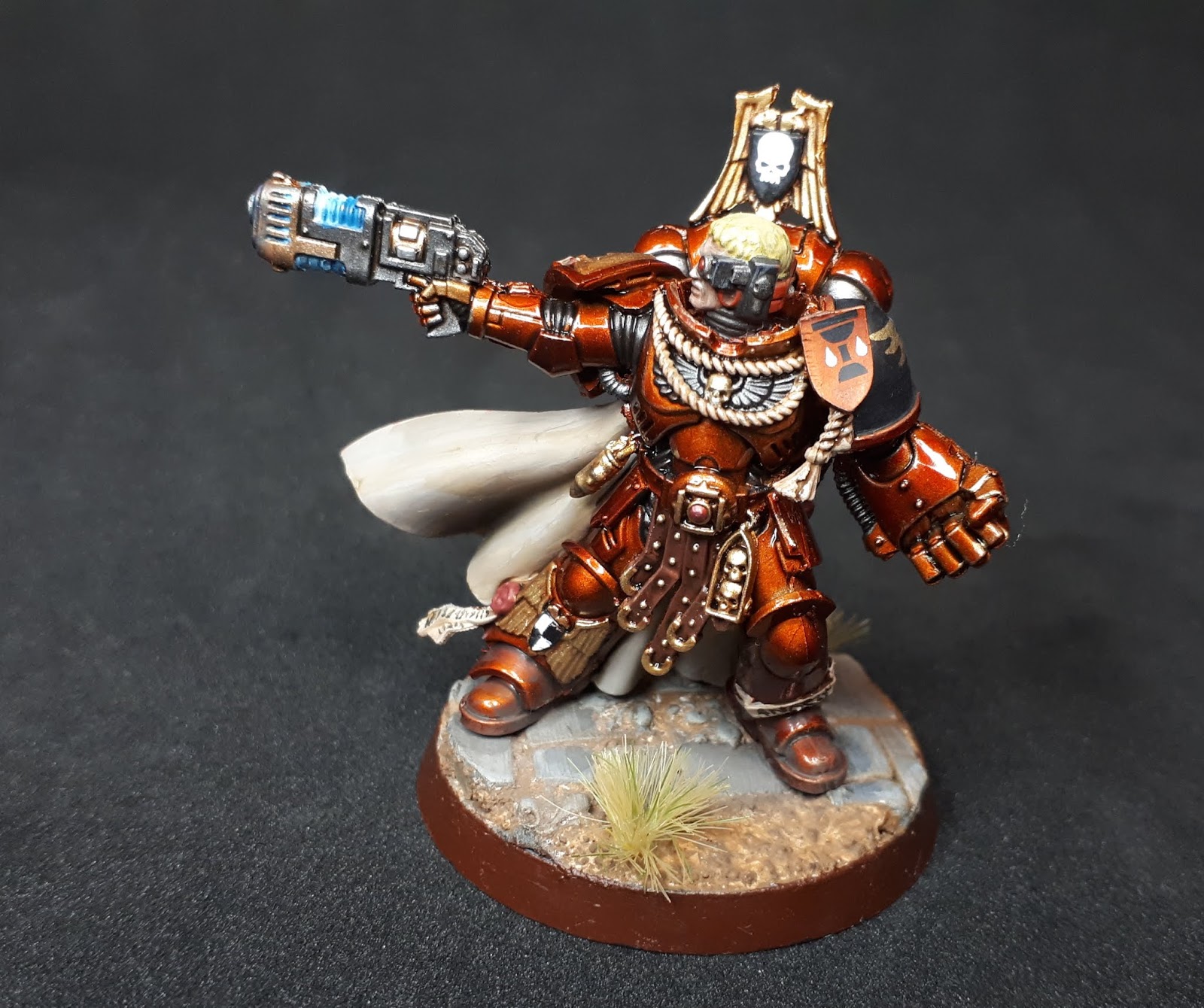 WarGameHobby: Primaris Captain with Power fist and plasma gun - Blood ...