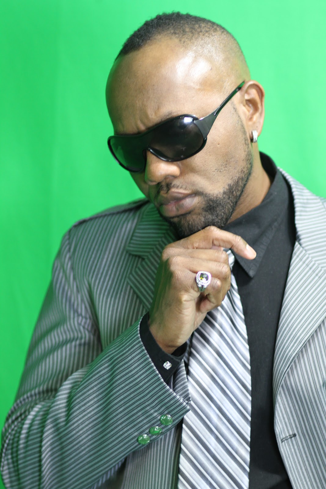 DANCEHALLREGGAEWESEH.COM: DAVILLE KICKS OFF 10-SHOW TOUR OF GERMANY