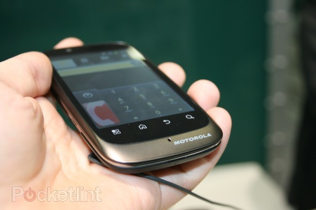 Daily Mobile Phone in The World: Review Smartphone- Motorola Fire XT
