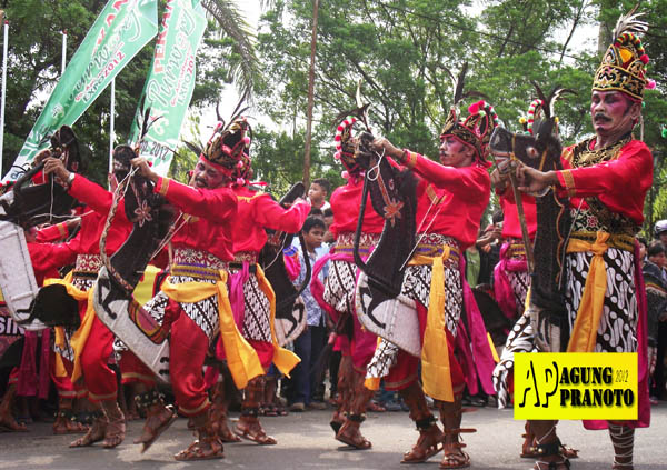 budaya purworejo: PARADE KESENIAN PURWOREJO 2012