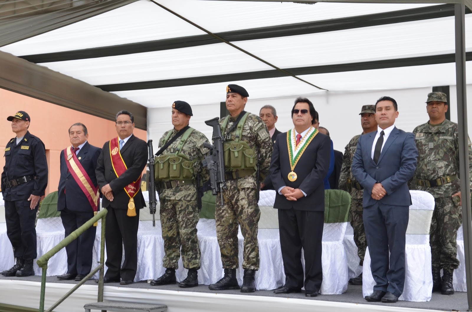 Nuestro Ejército en video: Conozca usted, a los nuevos mandos del ...