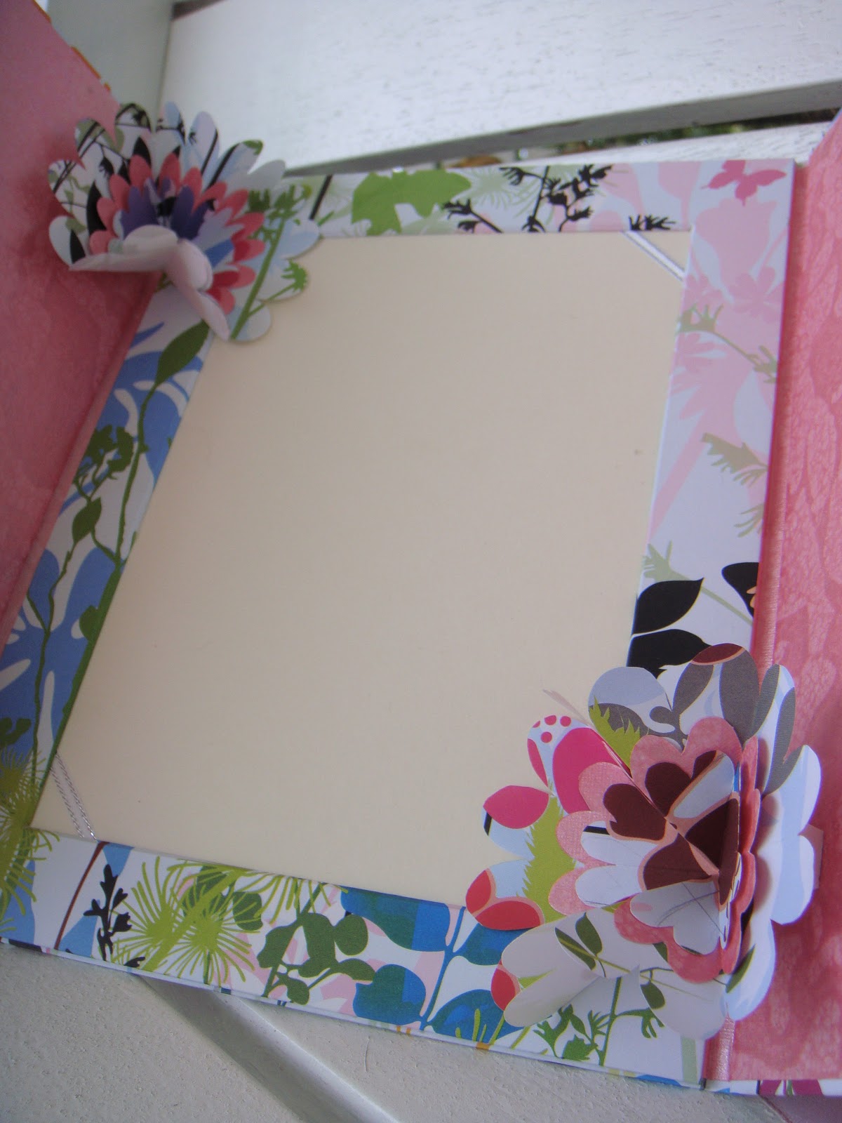 Rozi... The Artist: Pop Up Picture Frames With Double Doors: More Presents