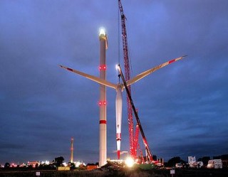 Desarrollo y Defensa: El molino eólico más grande del mundo