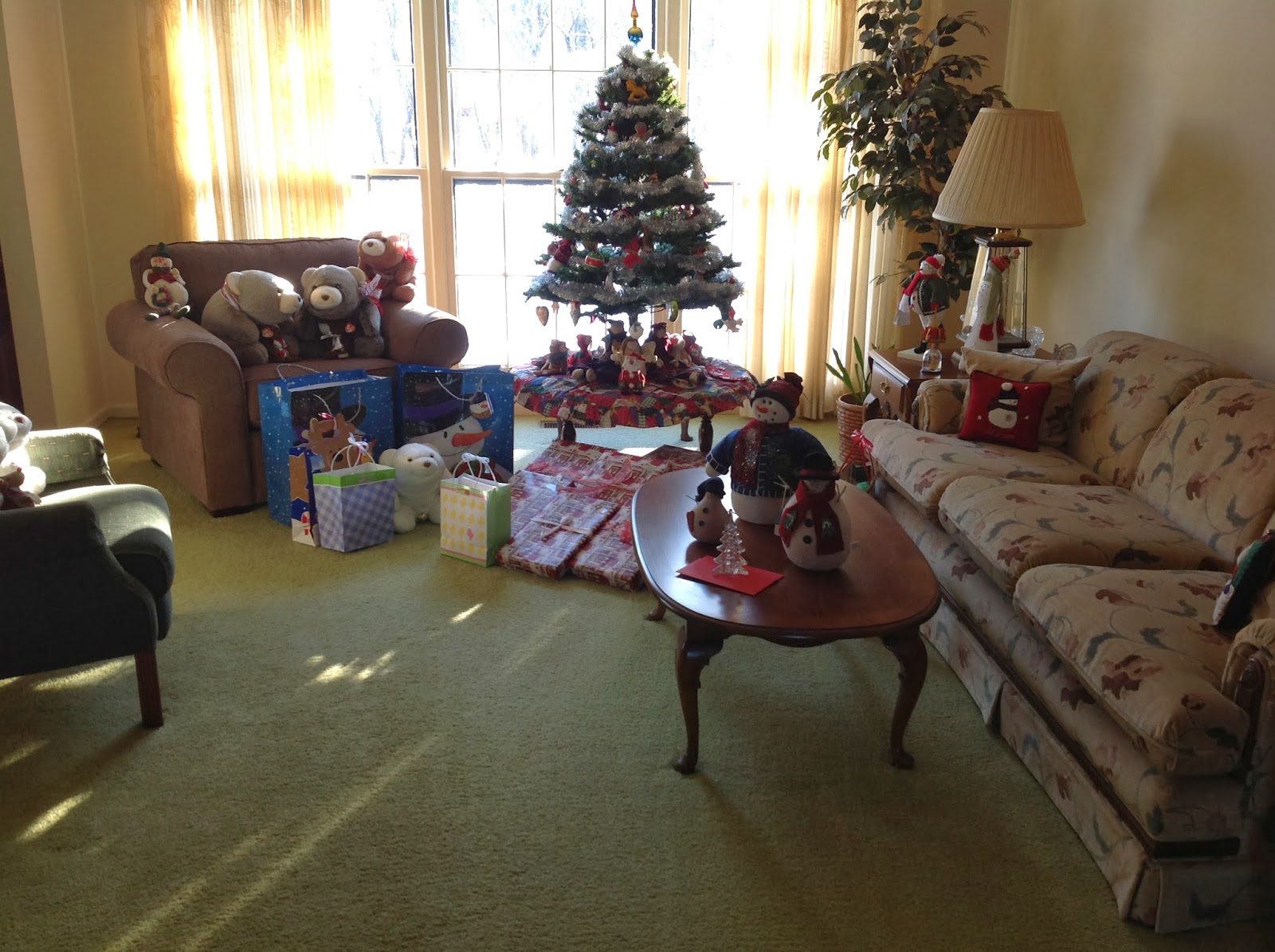 Snuffles Bear by Gund Collector's Blog: February 2014