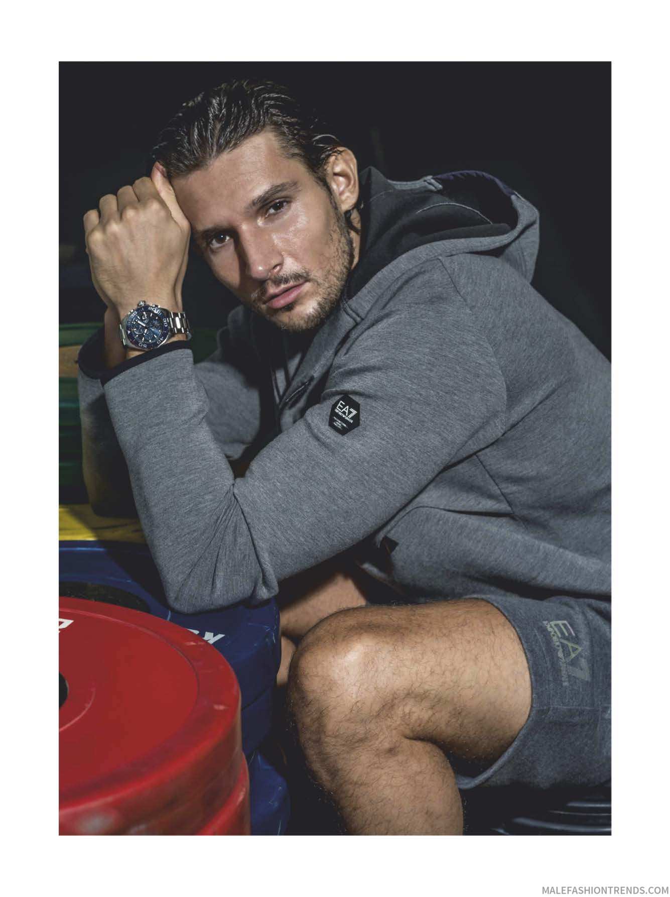 Mircea Suba para DA MAN Magazine en fotos de Panji Indra