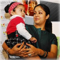 TAMIL FILM NEWS: Actress Jyothika and Surya family Photos
