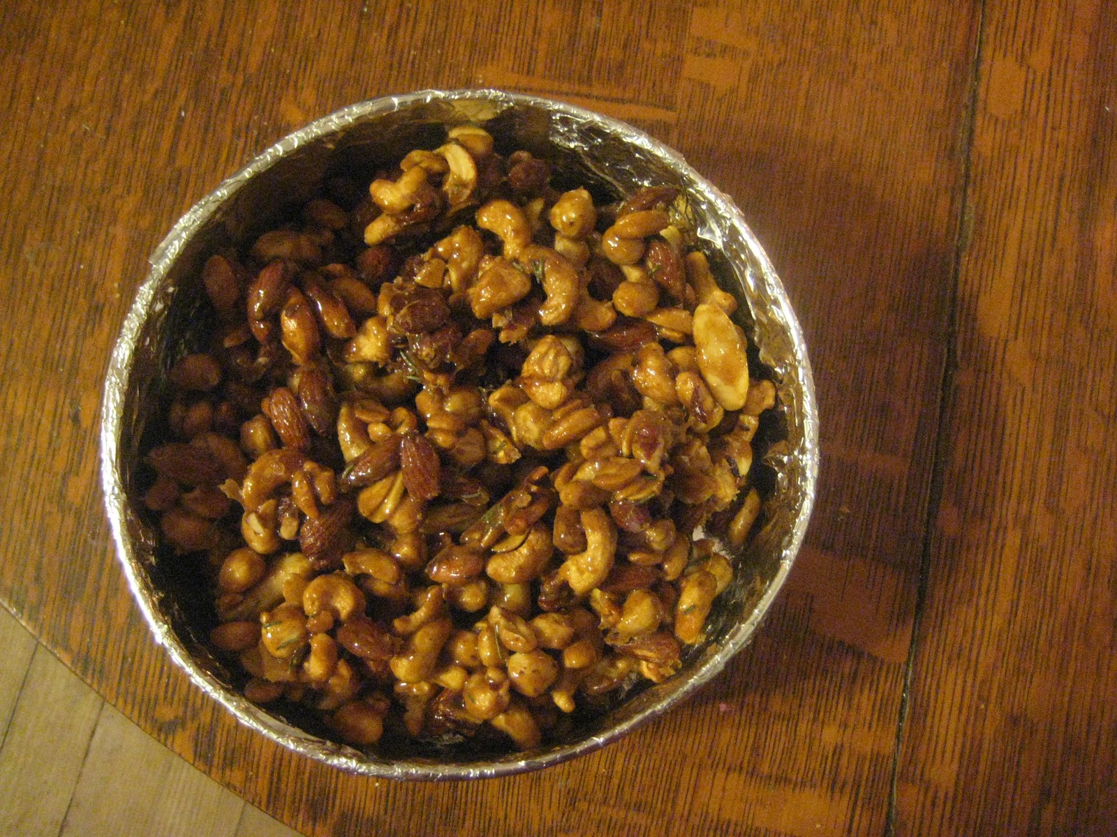 Plus1Press: You GOTTA Try My Sweet & Spicy Nuts