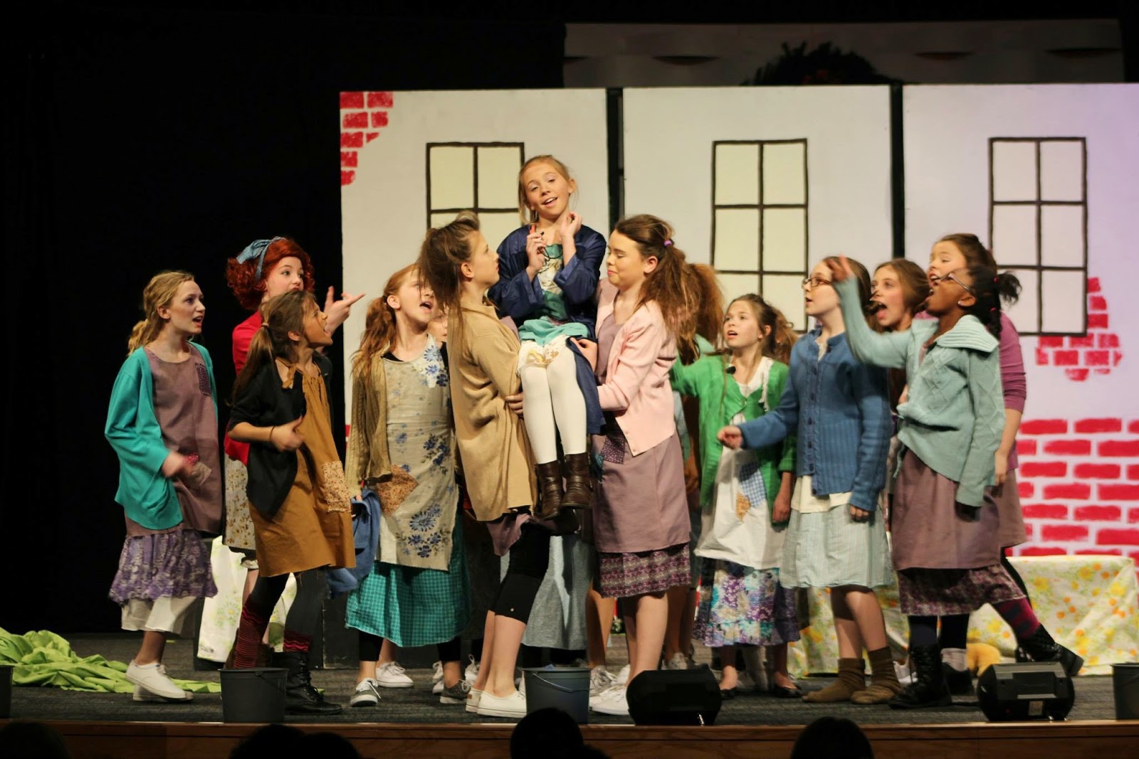 From The Hive: Annie Jr.