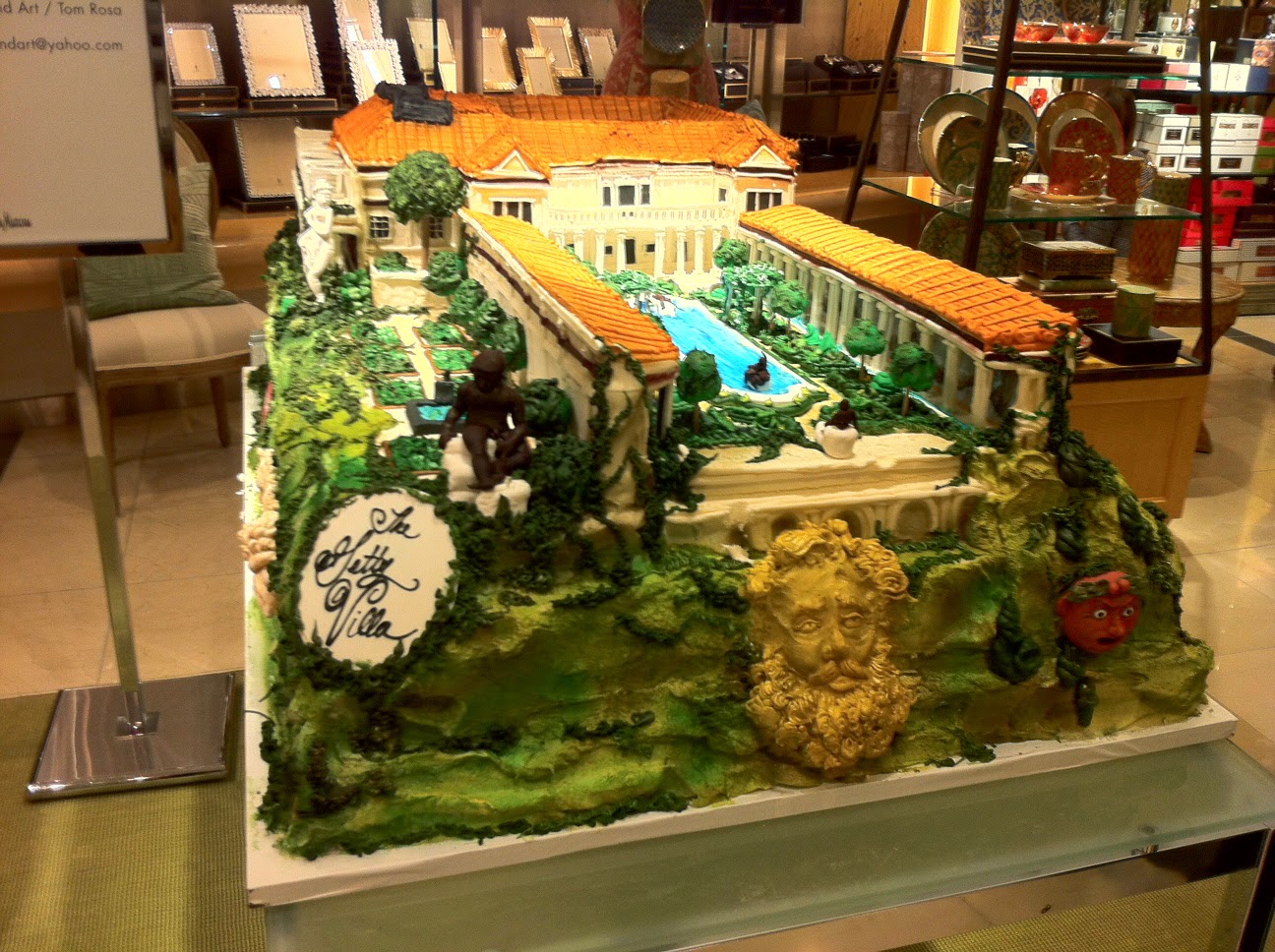 The High Heeled Brunette: Neiman Marcus Beverly Hills Cake Event