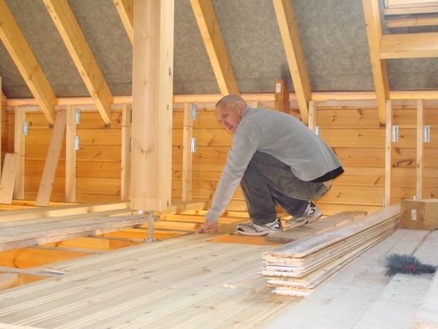 Mon chalet madrier en autoconstruction: Isolation,chape et carrelage