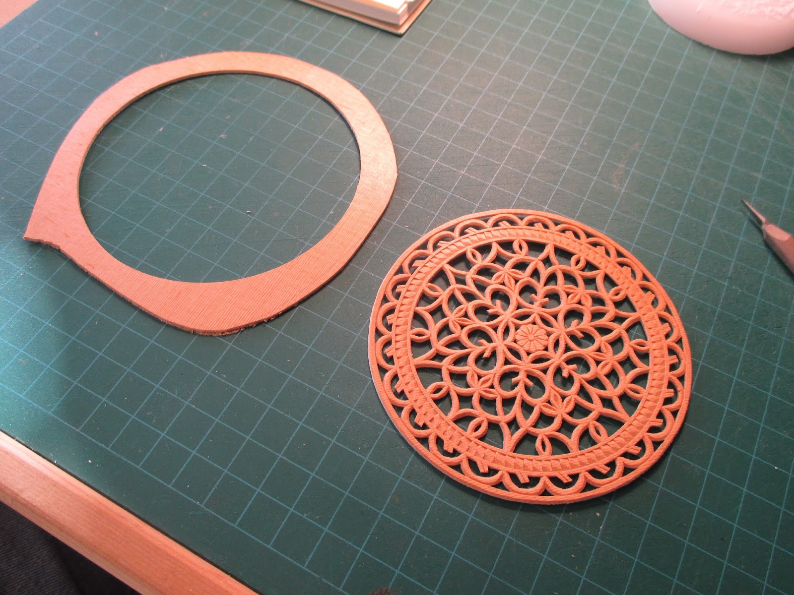 The Lute's Progress,: The Inset Lute Rose: A Contemporary Example, and ...