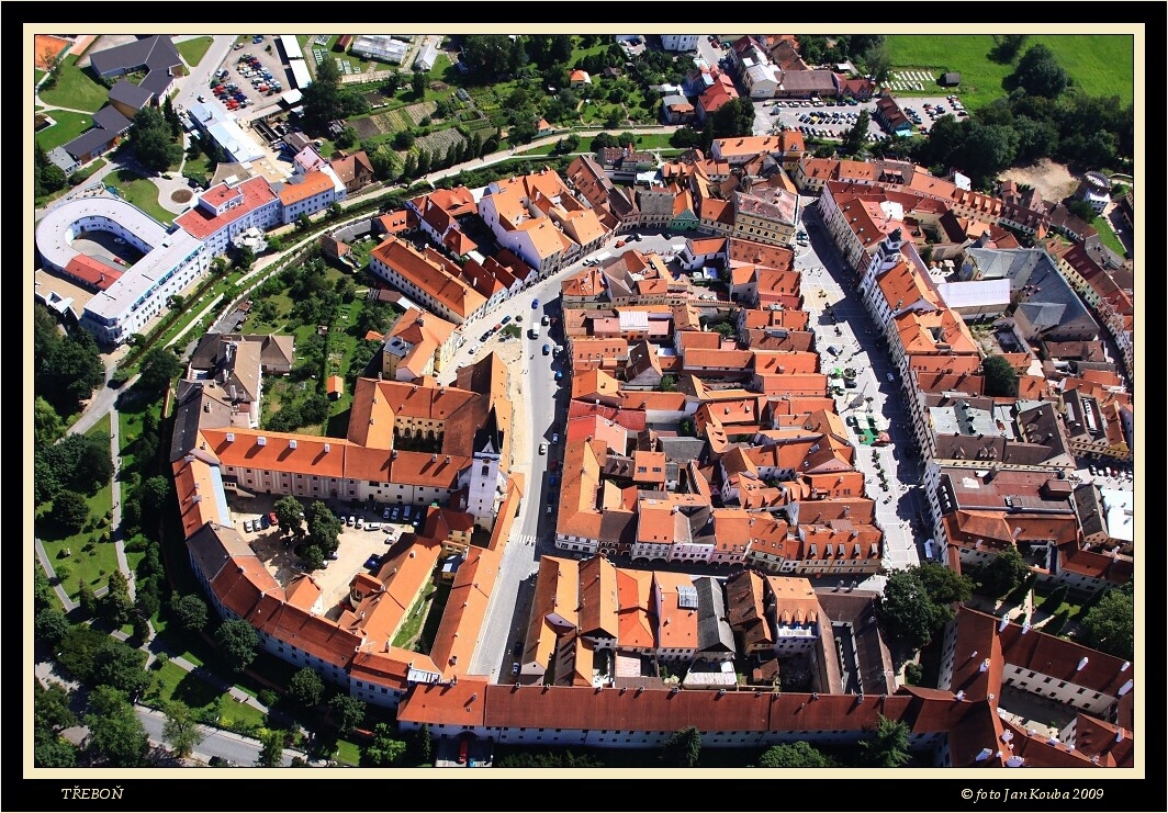 FLyFOTO letecká fotografie a video: Třeboň