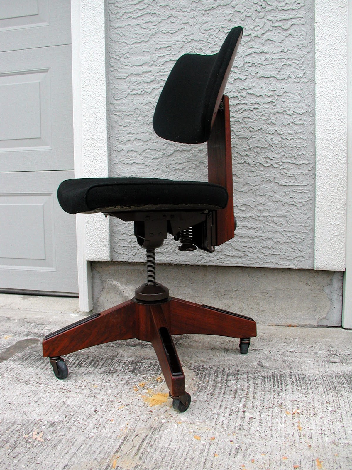 MIDCENTURY MODERN VINTAGE FURNITURE NEST|210: JOHNSON CHAIR COMPANY ...