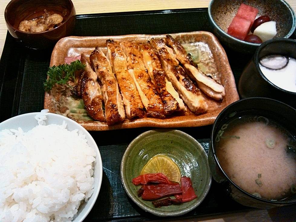 Find Food dot Eat 搵野吃: Rakuzen Japanese Restaurant 乐膳